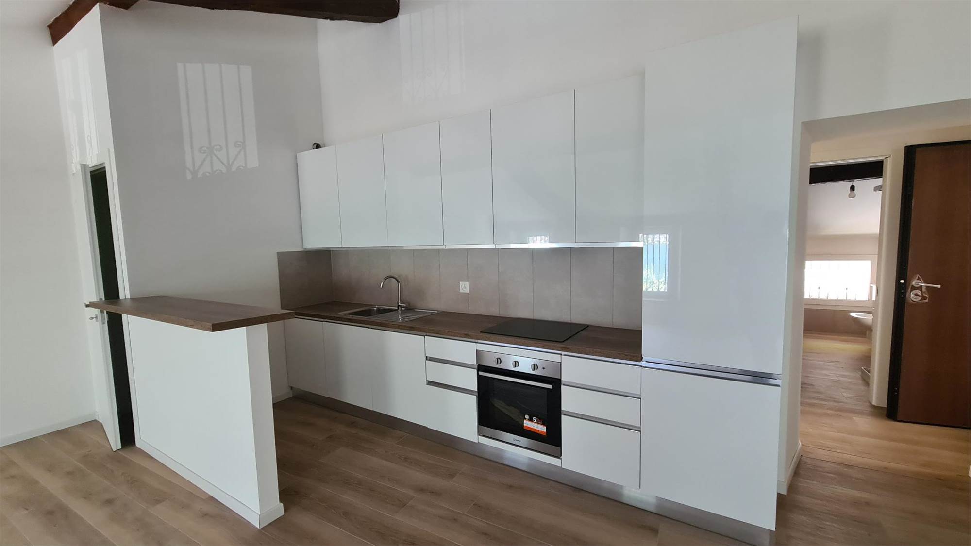 MENDRISIO CAPOLAGO: 3.5 LOC. VISTA LAGO - secondario